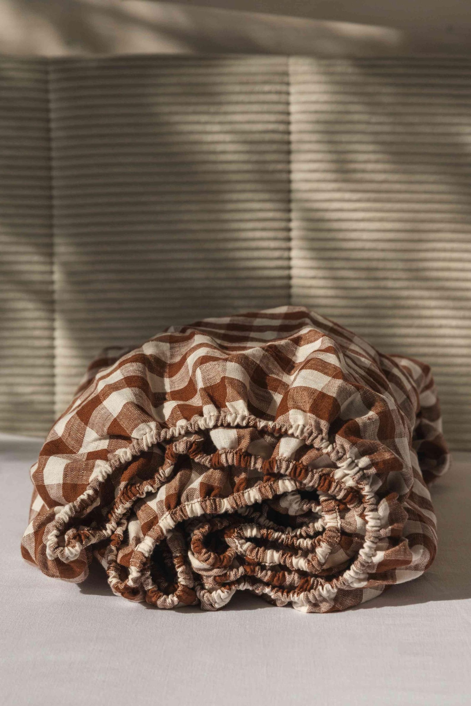Mocha Gingham Linen Sheets Set. Minimalist Linen Bedding - Etsy