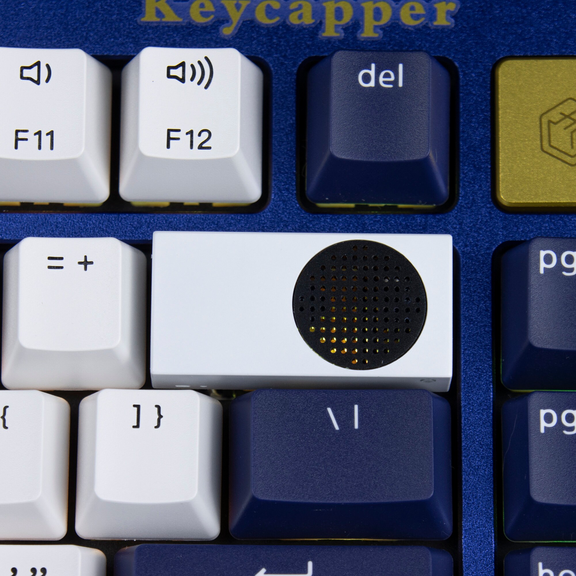 Xbox Series Artisan Keycaps White Cherry Mx Backspace 2u 2x - Etsy