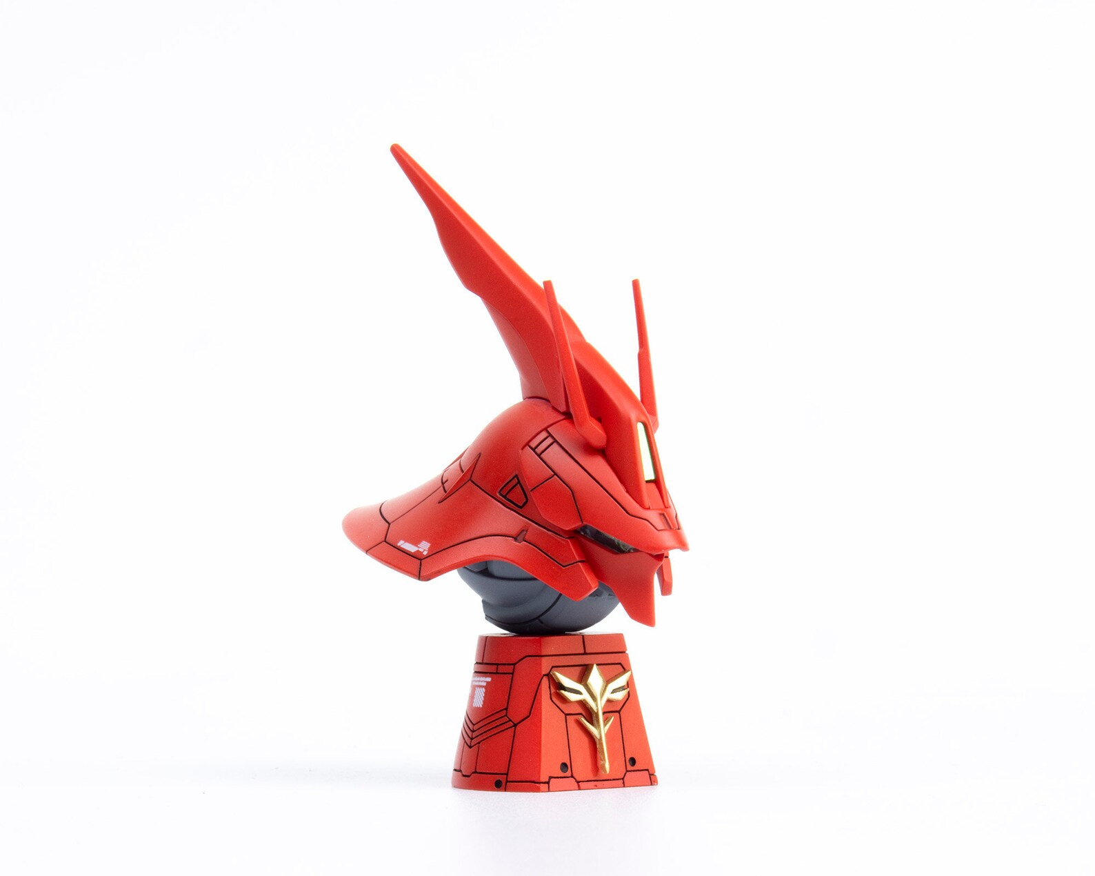 GUNDAM SAZABI Model Head サザビ－artisan Keycaps Cherry Mx Anime MSN-04 ...