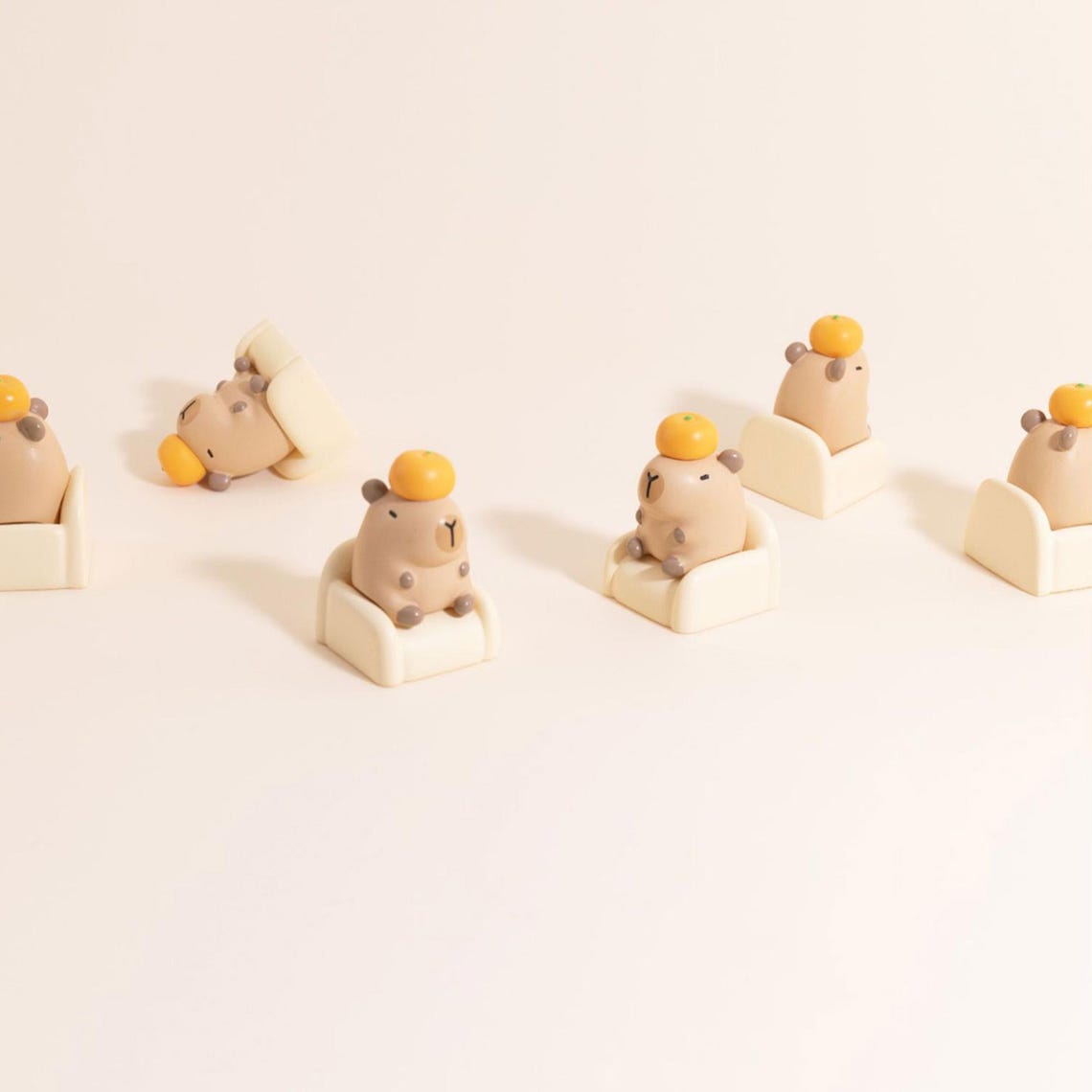 Capybara Seat Keycap Resin Yellow Cherry Mx Key Cap Mechanical Keyboard ...