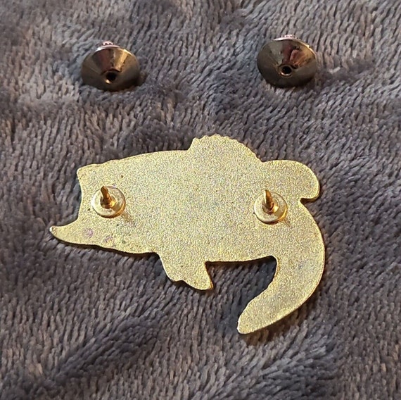 Large Mouth Bass Fish Trout Sea fishing Enamel Lapel … - Gem