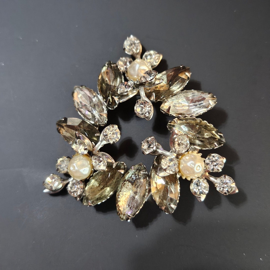 Vintage Triangle Brooch Clear Smokey Rhinestone Faux Boroque Pearl ...