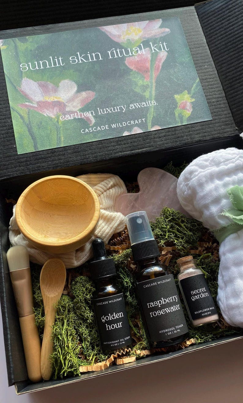 Handmade Organic Skincare Gift Box - Natural Spa Set With Face Oil ...