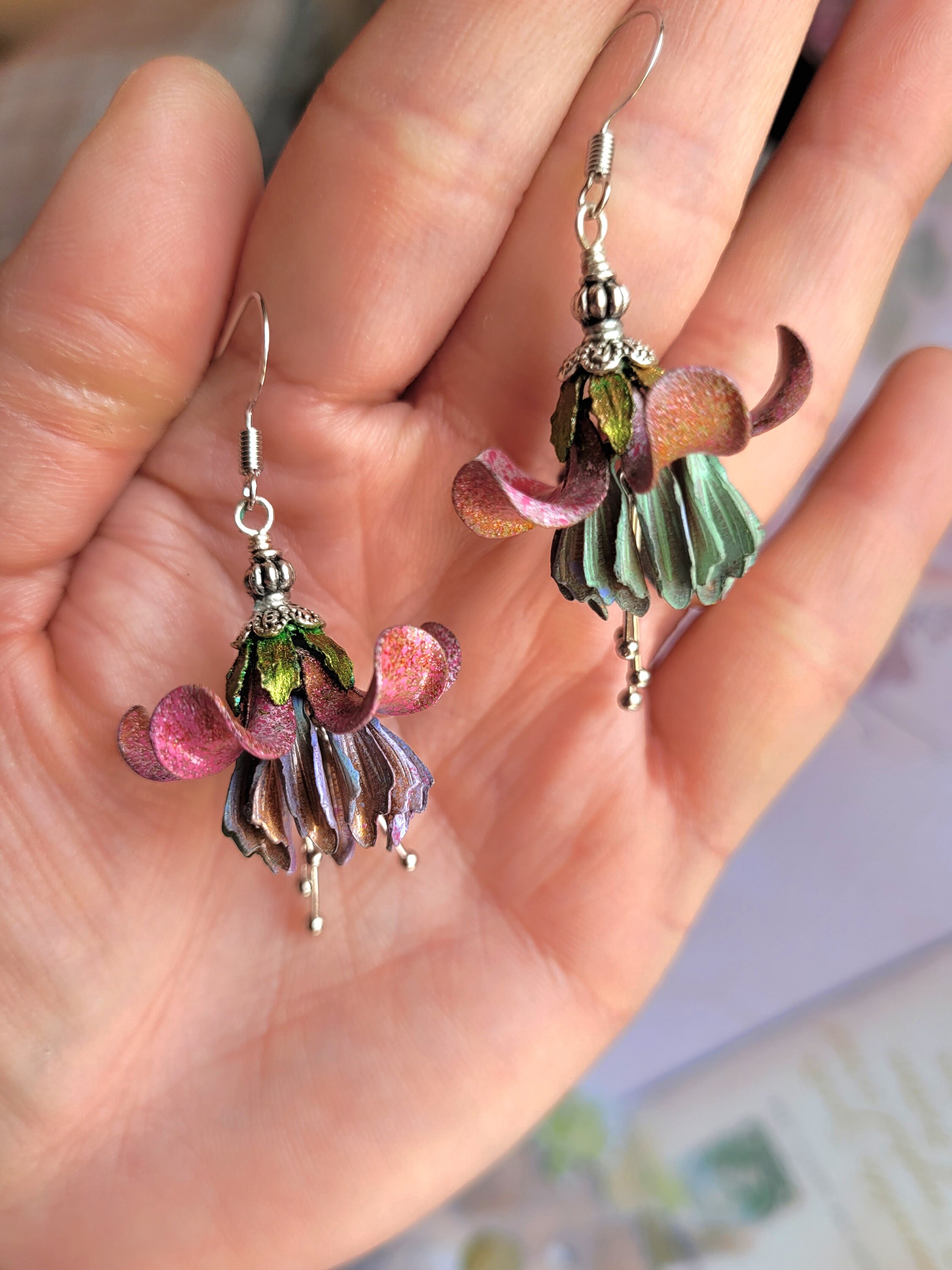Hand Painted Fuchsia Flower Dangle Earrings, Vintage Style - Etsy