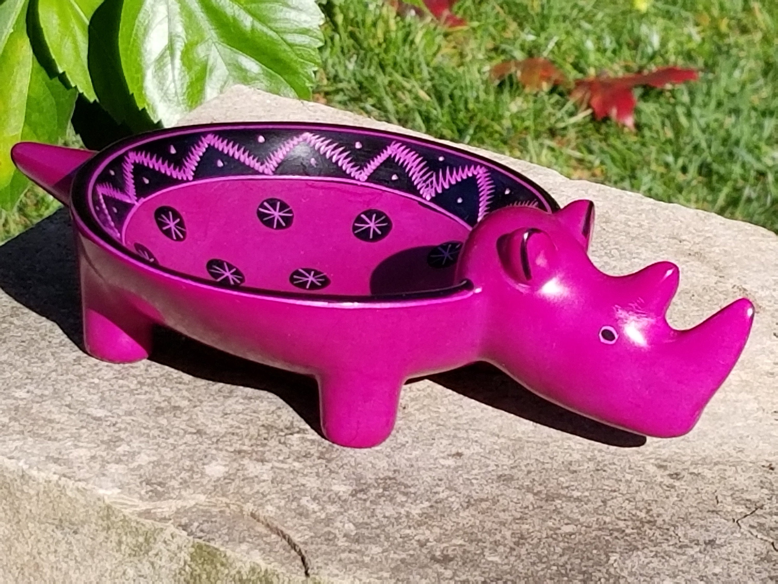 Rhino Dishes Carved from Soapstone and shaped like Rhinos | Etsy