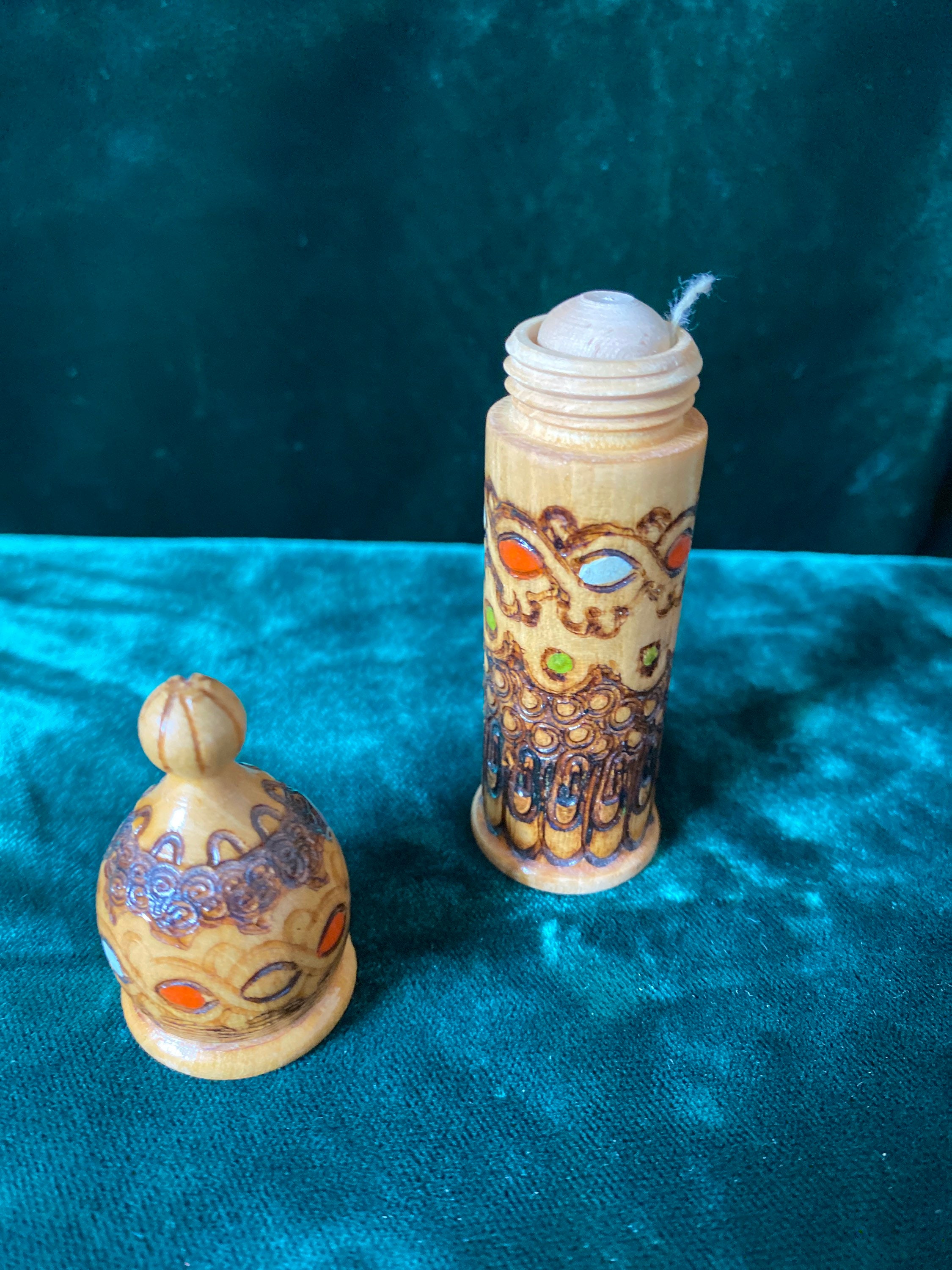 Vintage Hand Painted Treen Needle/bobbin Case & Fabric Tape Measure ...