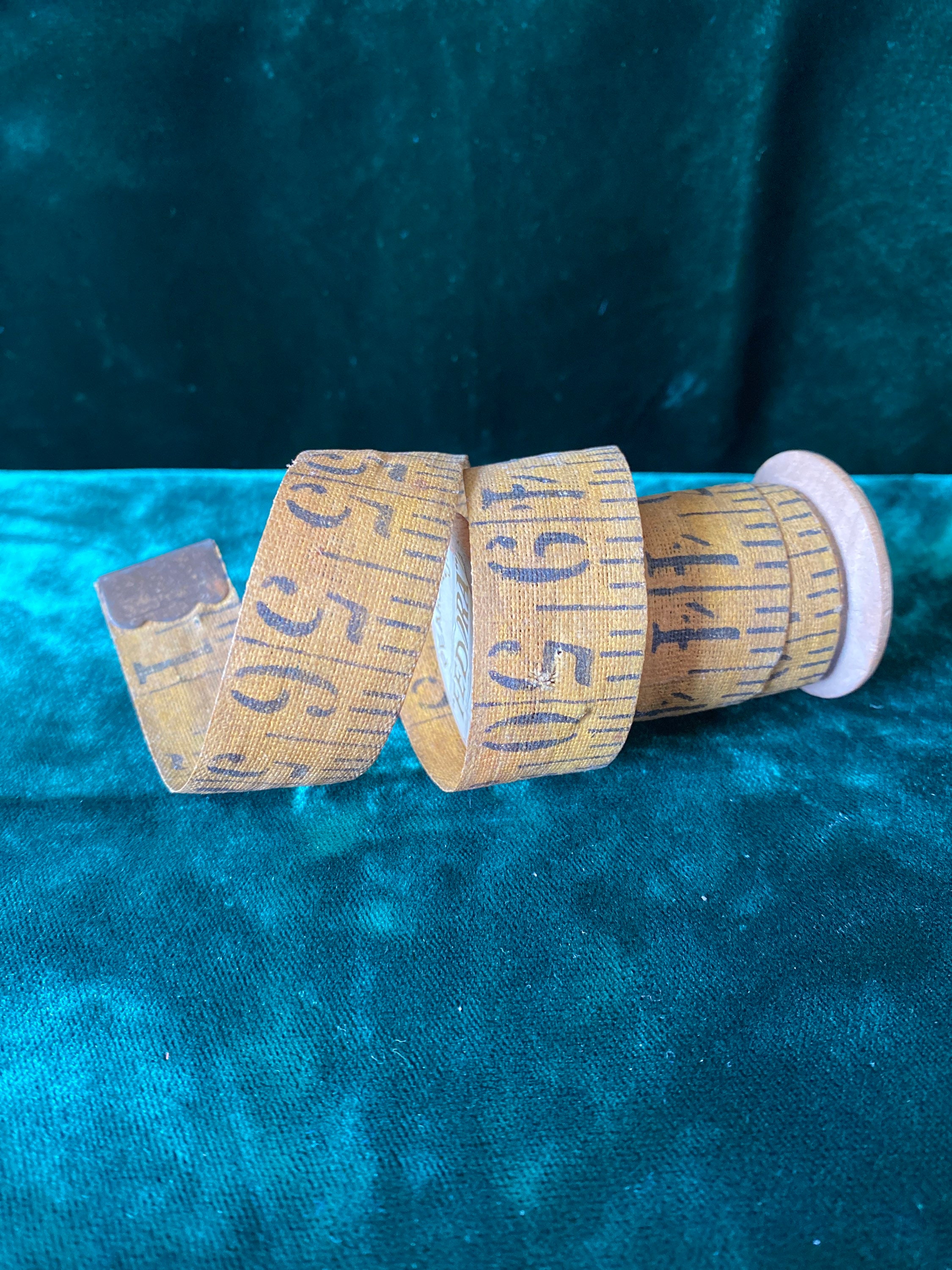 Vintage Hand Painted Treen Needle/bobbin Case & Fabric Tape Measure ...