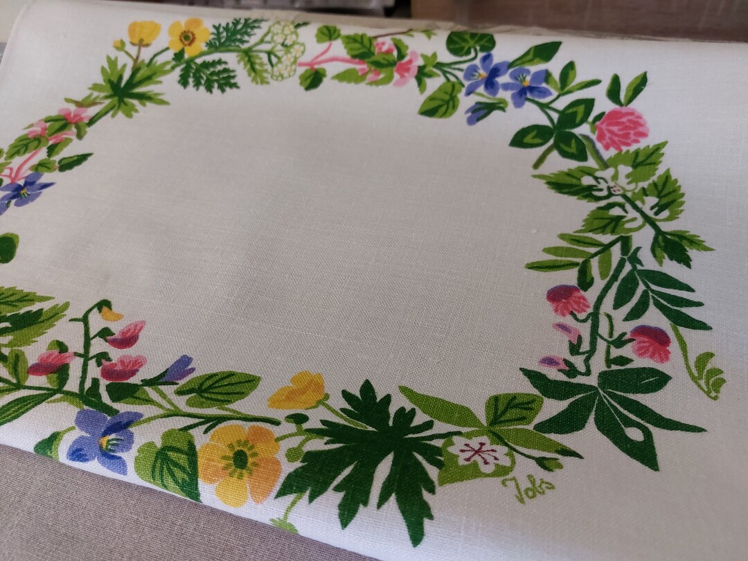 Collectible Jobs Design Floral Hand Printed Vintage Table Mat - Napkin ...