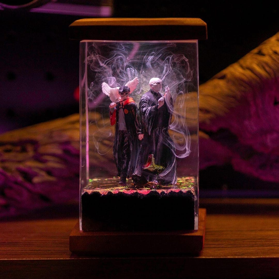 Harry Potter Vs Voldemort Resin Lamp – Handcrafted Magical Duel Night ...