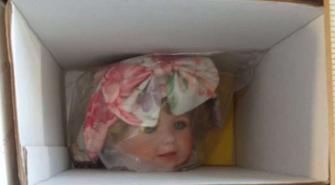 Hamilton Collection Dolls, Tabitha, Chelsea, NIB, Dolls in Mint ...