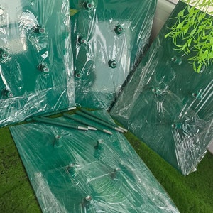 Free-standing Giant Flowers Metal Base Powder Coating, Giant Stem Base ...