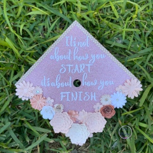 Handmade Floral Graduation Cap Topper: Custom Nurse Graduation - Etsy