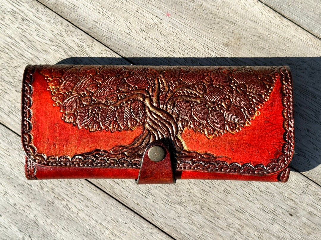 Women's Tree of Life Wallet in Natural Leather - Etsy UK