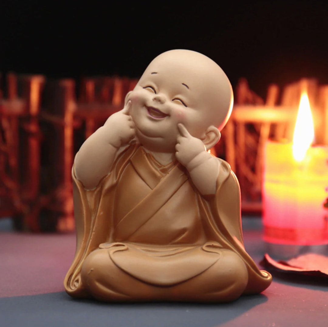 New Small Monk Figurines Buddha Statue. Made From High Quality Resin ...