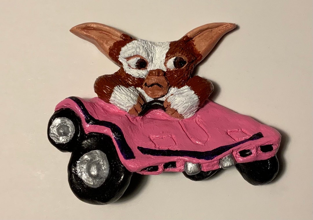 Gizmo in Corvette Magnet (from Gremlins) - Etsy