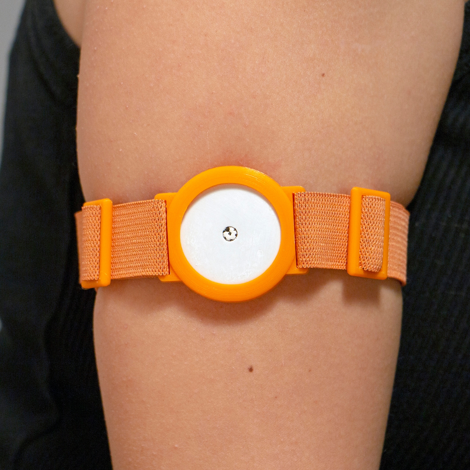 Freestyle Libre Sensor Armband Holder Guardian Protects Sensor Orange ...