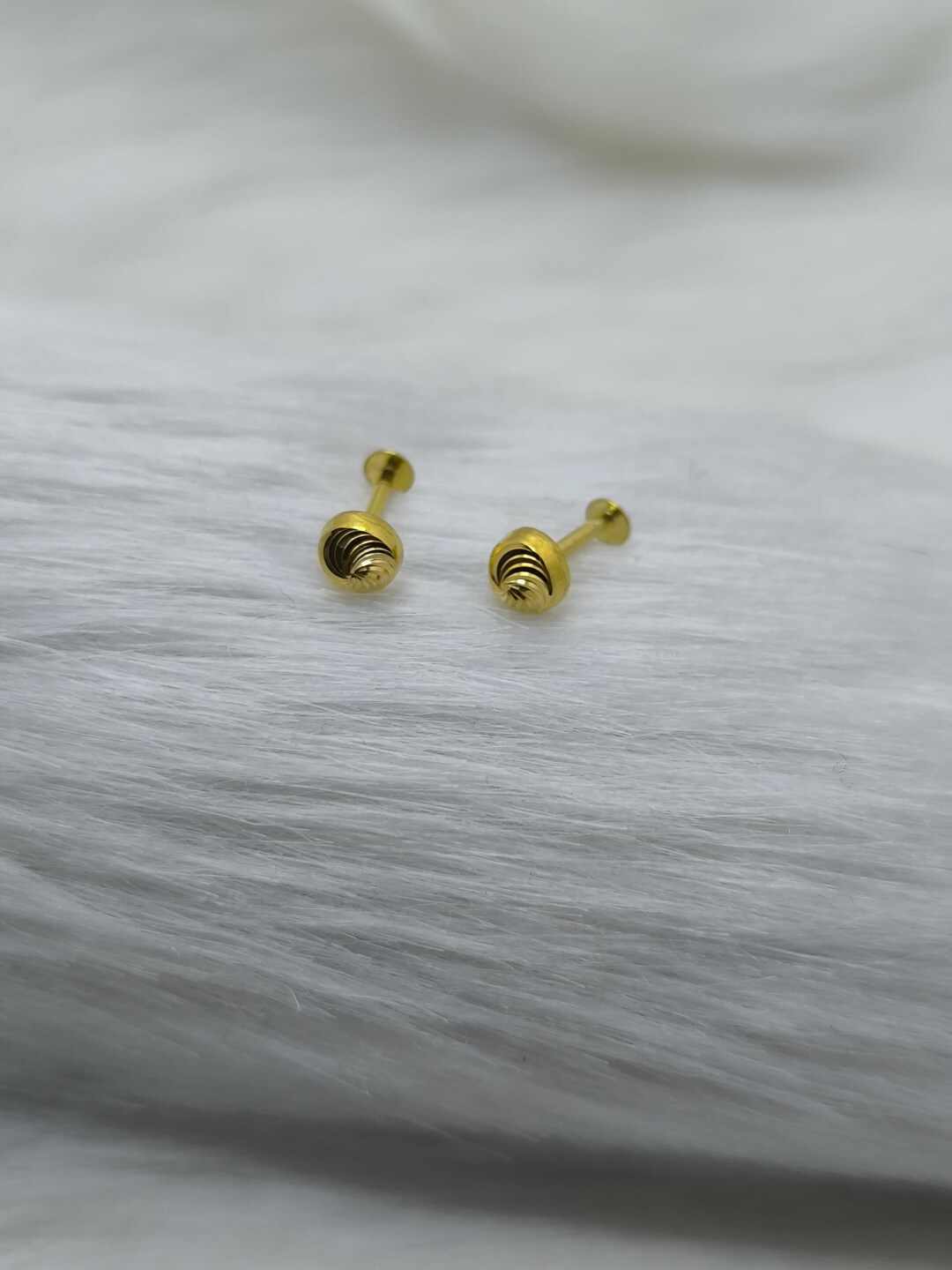 22k Solid Gold Ball Earrings/ball Ear Studs/ Karabu/ Globe Earrings ...