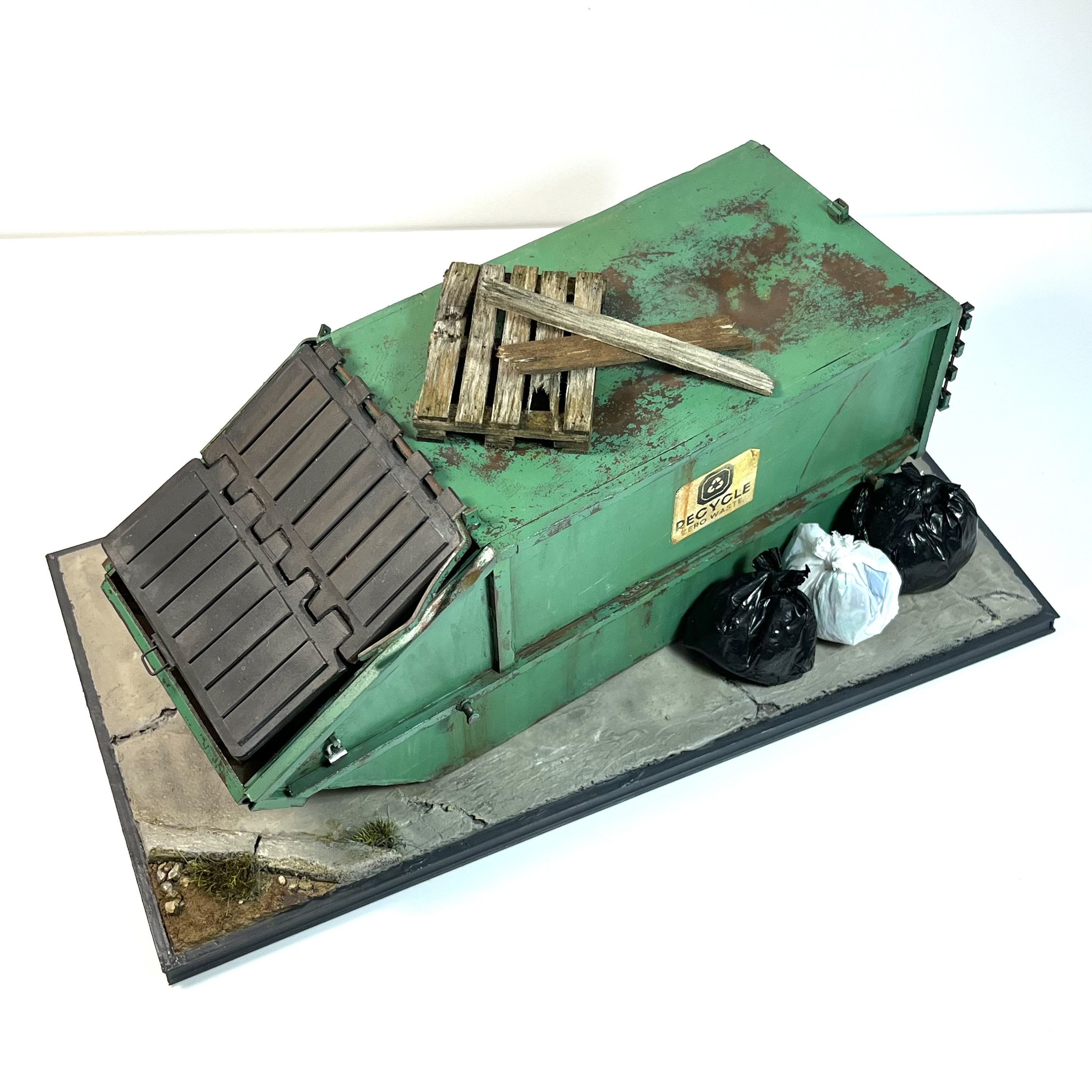 Scratch Built 1:24th Scale Rear Loading Dumpster / Rubbish Bin - Etsy
