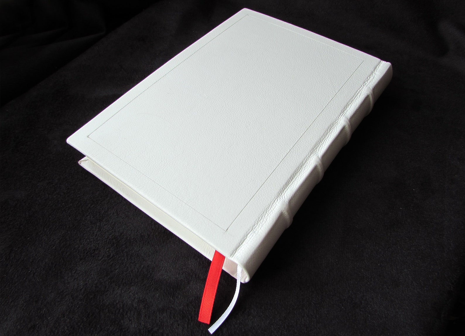 Neverending Story Sketchbook: Handmade Leather Journal With Metal Auryn ...