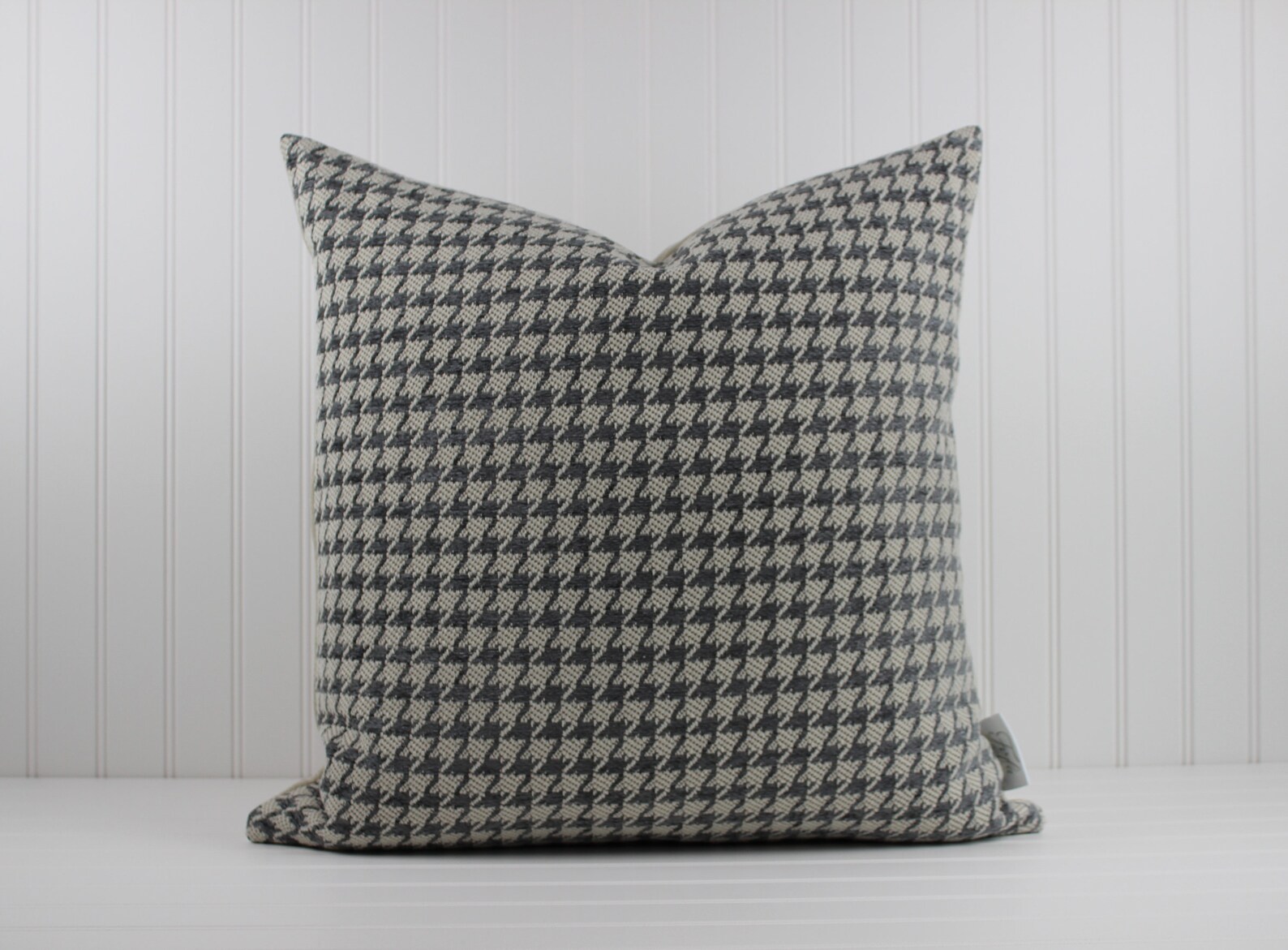 Houndstooth Gray Pattern Pillow Cover houndstooth deacon - Etsy