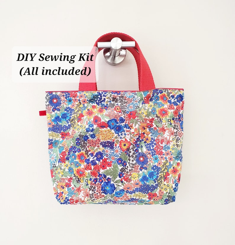 Beginner's Sewing Kit / Easy / Fabric, Handel & Instructions INCLUDED ...
