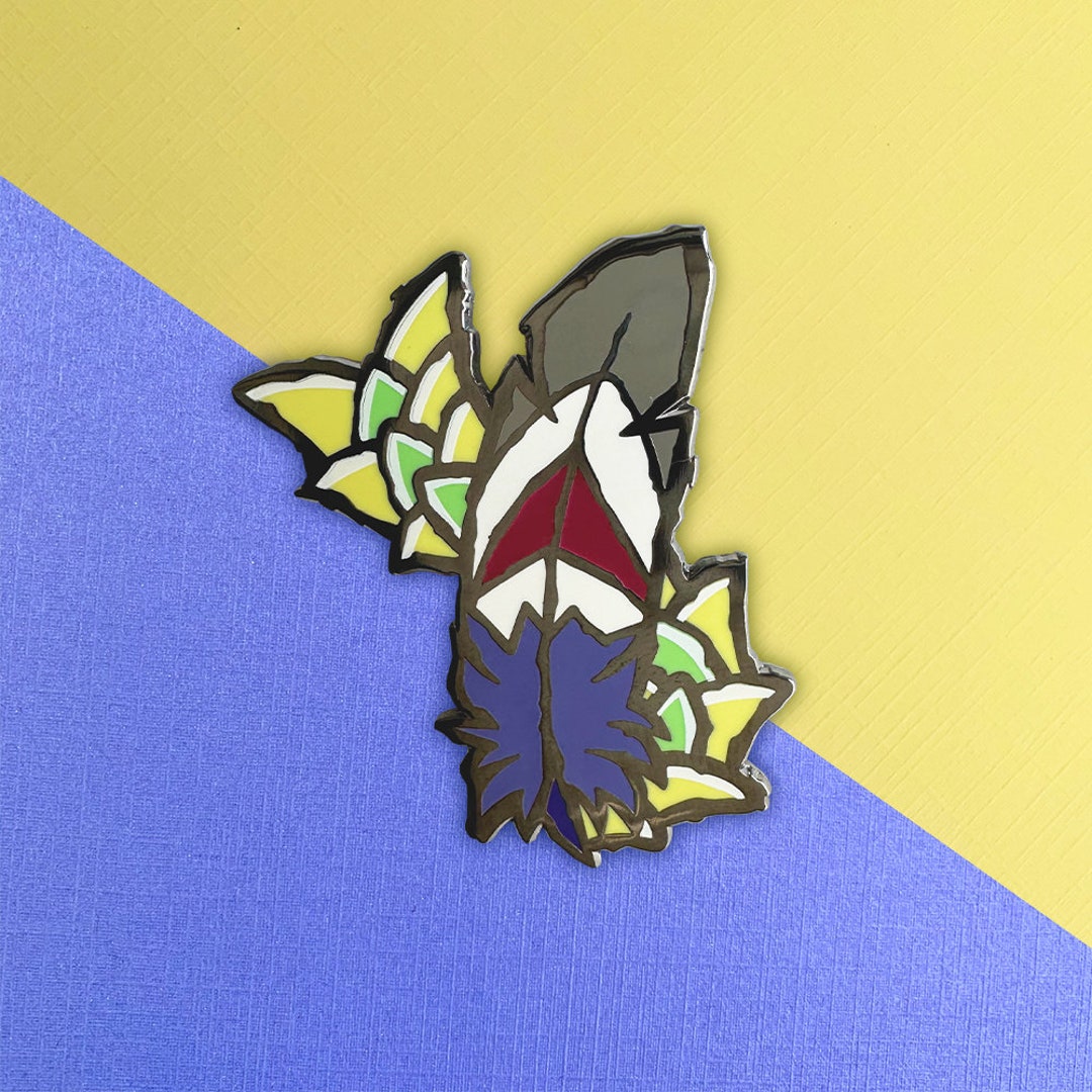 Helmaroc King Feather Enamel Pin - Etsy