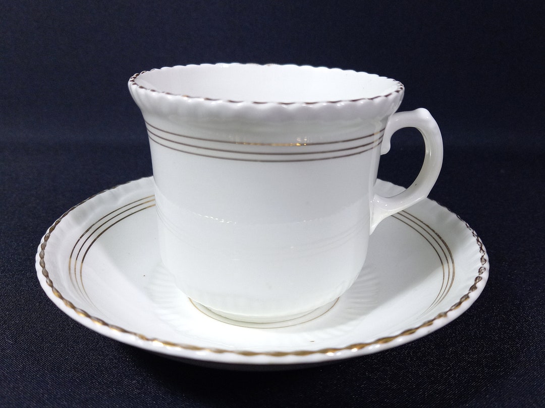 Vintage RADFORDS , Crown China White Tea Cup With Saucer , Wavy Gilded ...