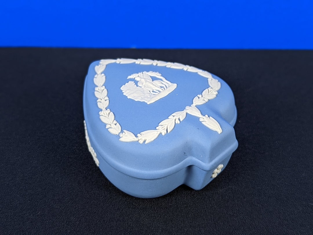 Vintage WEDGWOOD Jasperware Playing Cards Symbol Spade Shape Pale Blue ...