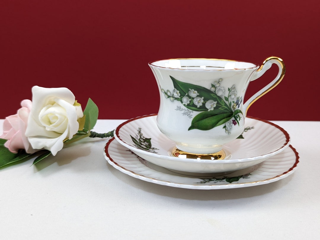 Vintage Bone China LUBERN Trio 22 Kt Gold , Tea Cup With Plates - Etsy ...