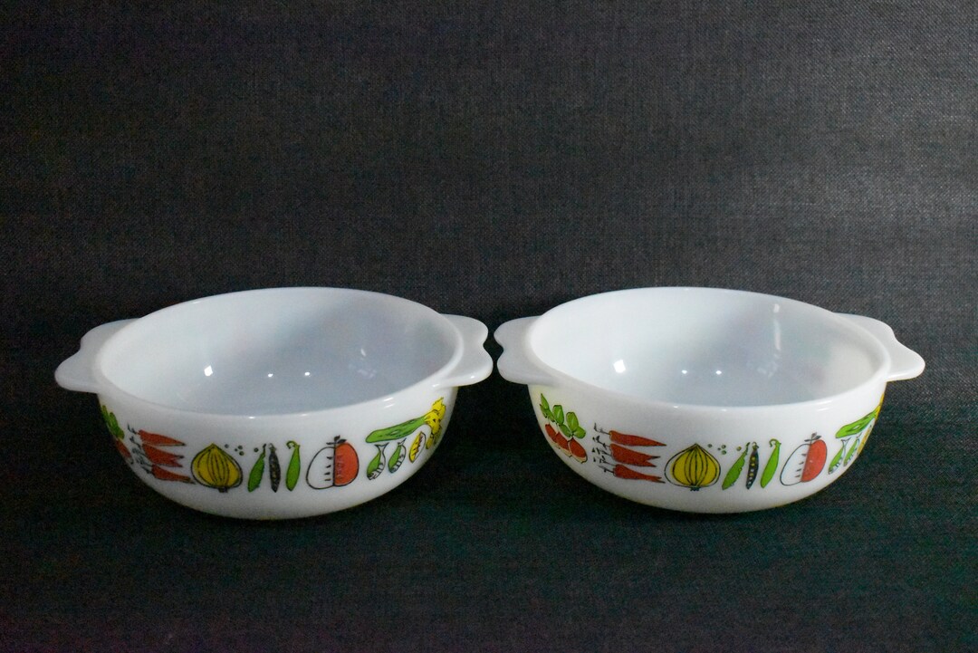 2 X Vintage JAJ / Pyrex Milk Glass Bowls - Etsy