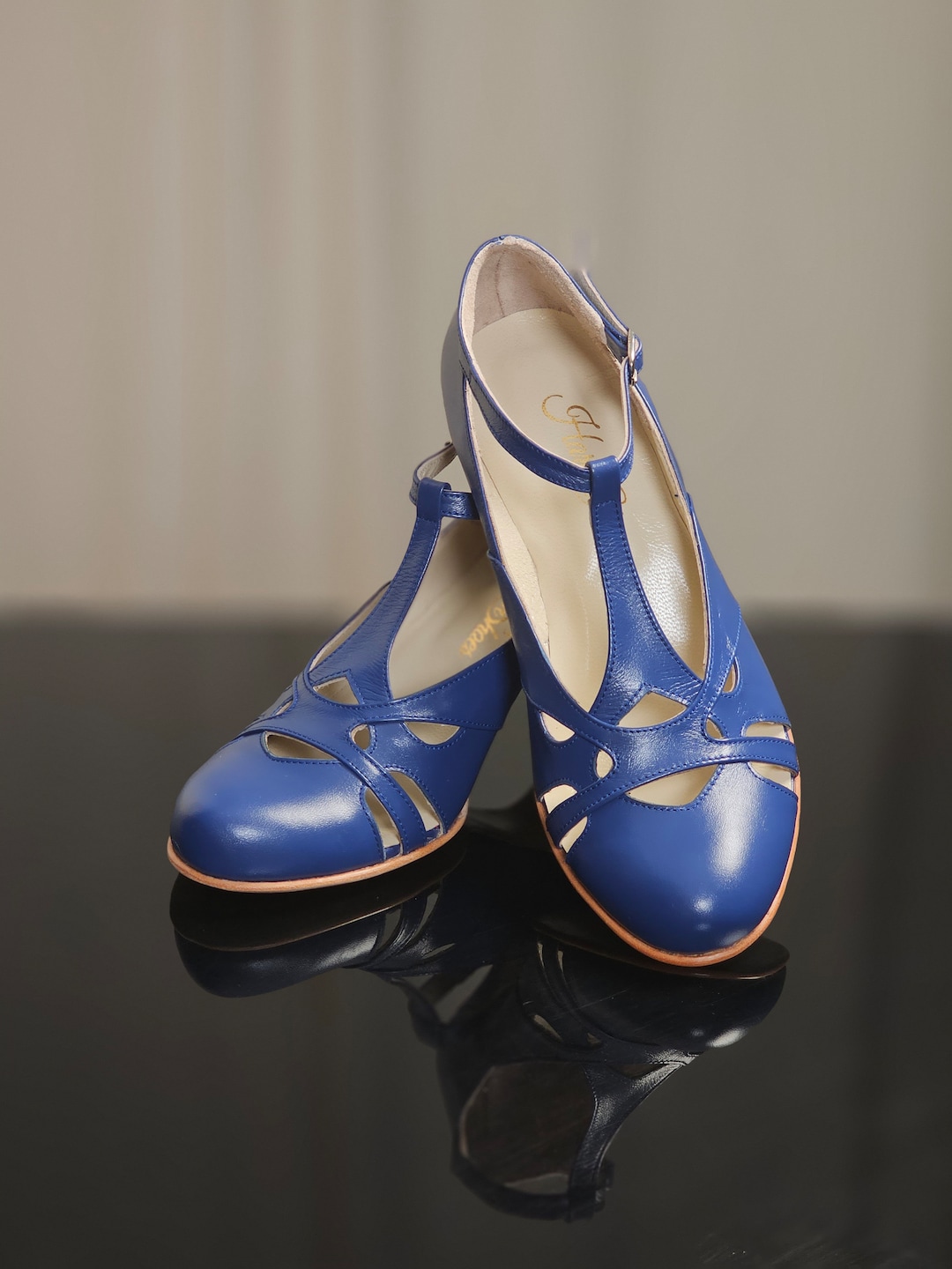 Spring in Blue Leather | Women Swing Dance Shoes | Vintage Shoes ...
