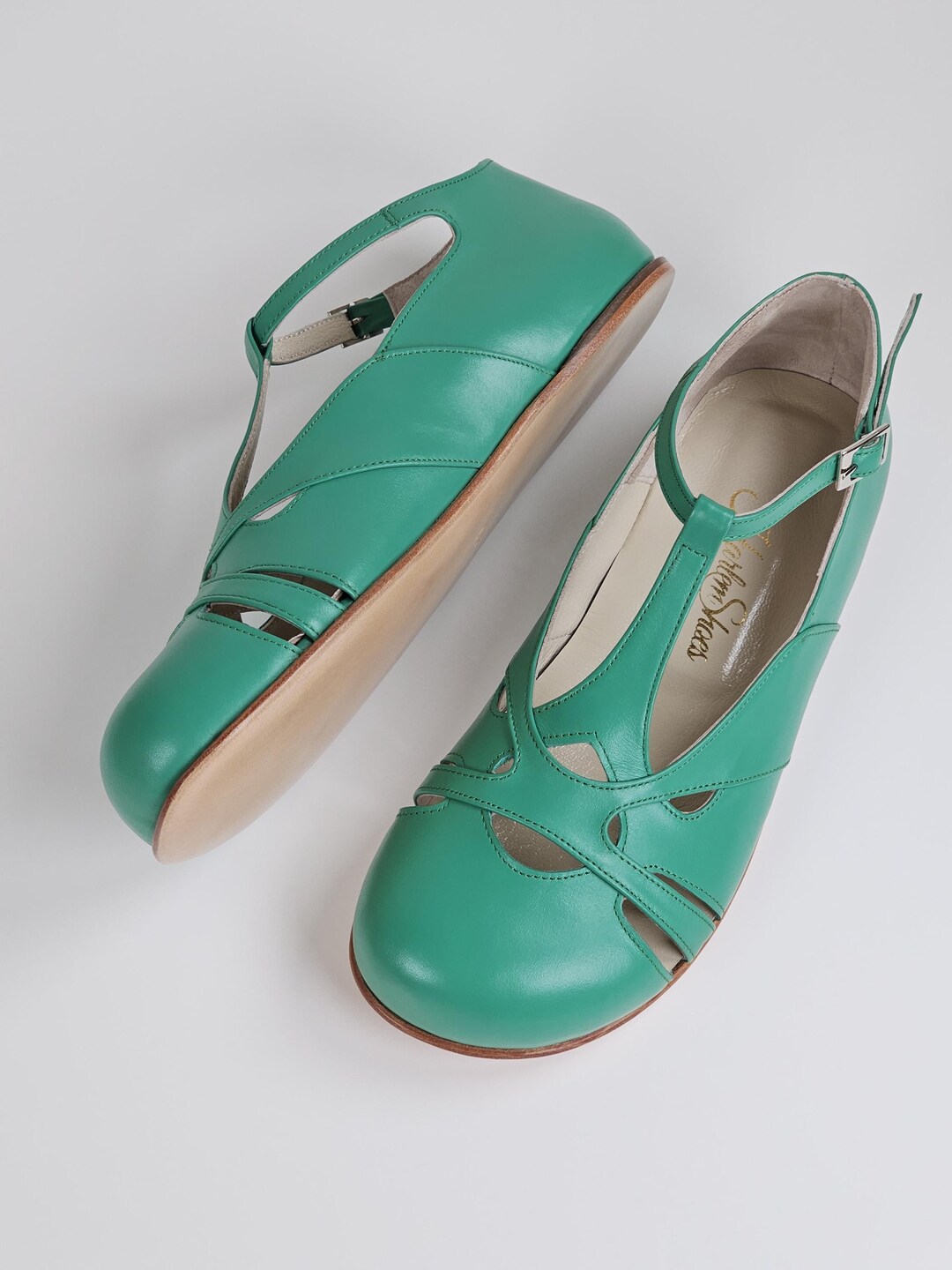 Barefoot Spring in Apple Green Leather | Women Swing Dance Shoes ...