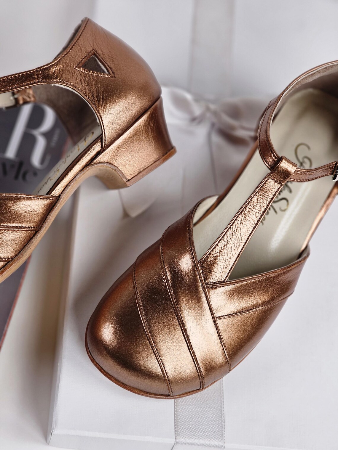 Barefoot Sugar in Bronze Leather | Women Swing Dance Shoes | Vintage ...