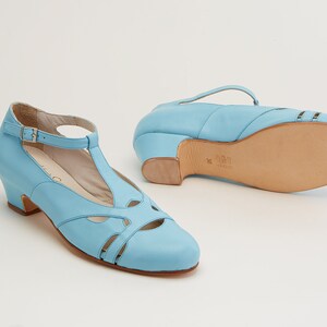 Spring in Baby Blue Leather Women Swing Dance Shoes Vintage Shoes ...