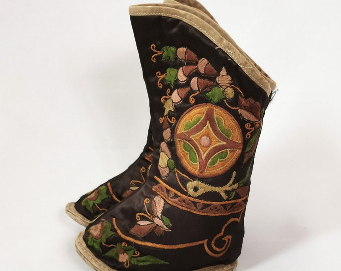 Antique Chinese Silk Embroidered Boots, Butterfly - Etsy