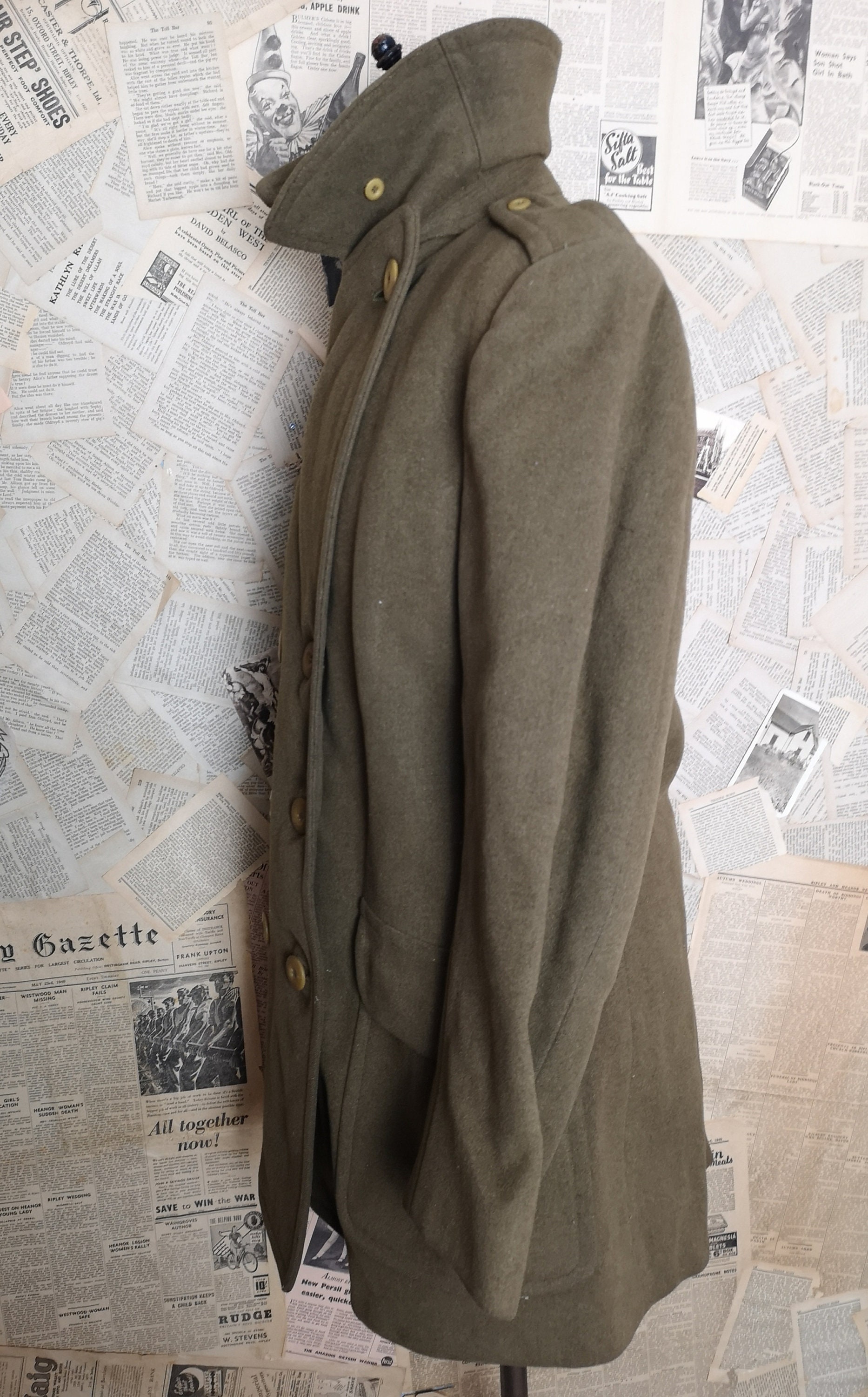 Vintage 40's WW2 mens overcoat Regulation British Army | Etsy