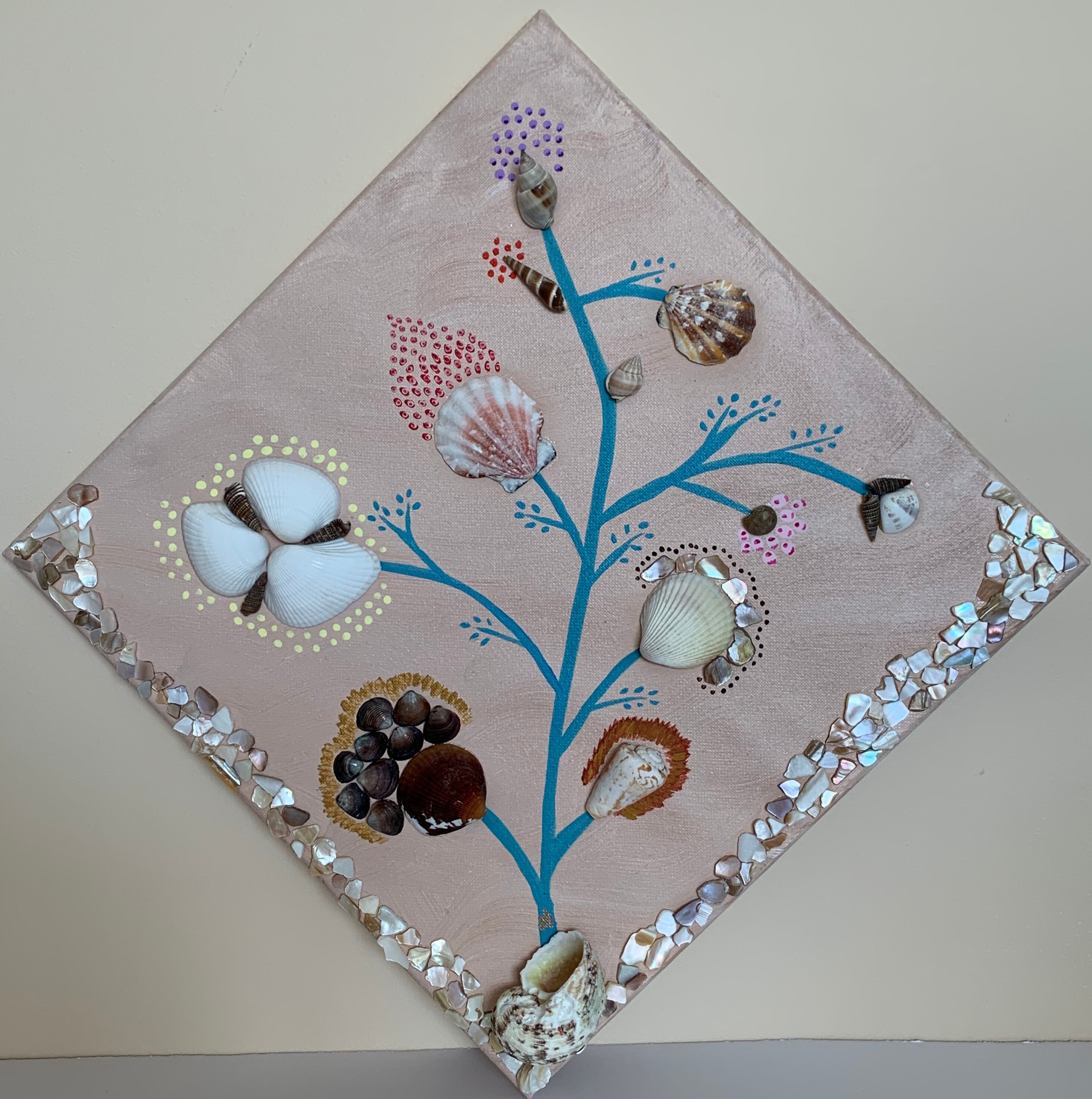 Shell Wall Decor- Flower Vase and Shell Flowers. Mother of Pearls on ...