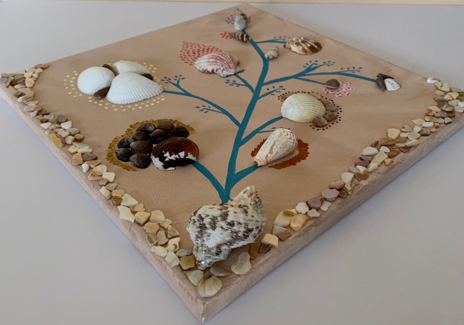 Shell Wall Decor- Flower Vase and Shell Flowers. Mother of Pearls on ...