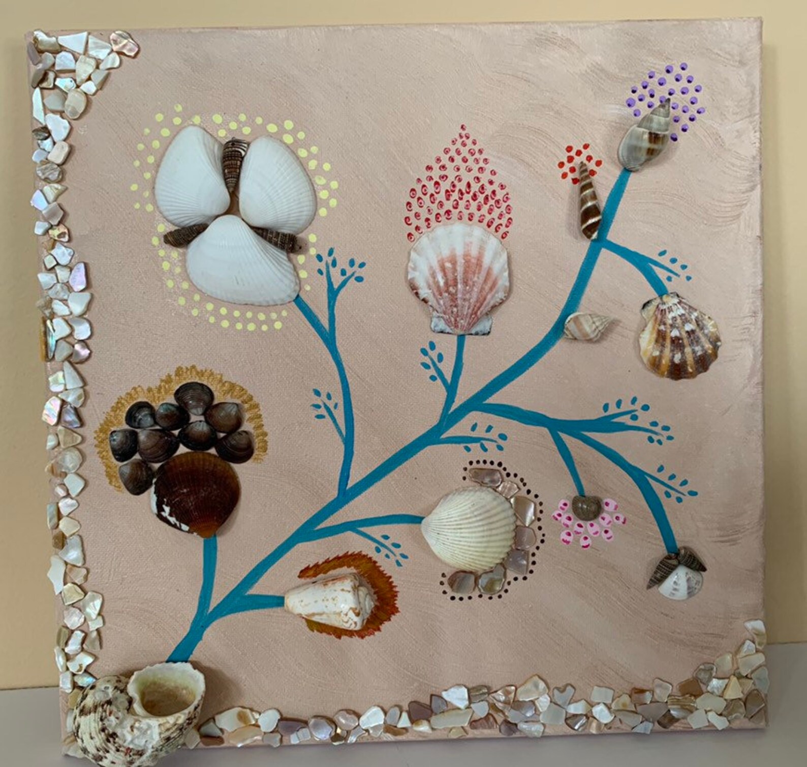 Shell Wall Decor- Flower Vase and Shell Flowers. Mother of Pearls on ...
