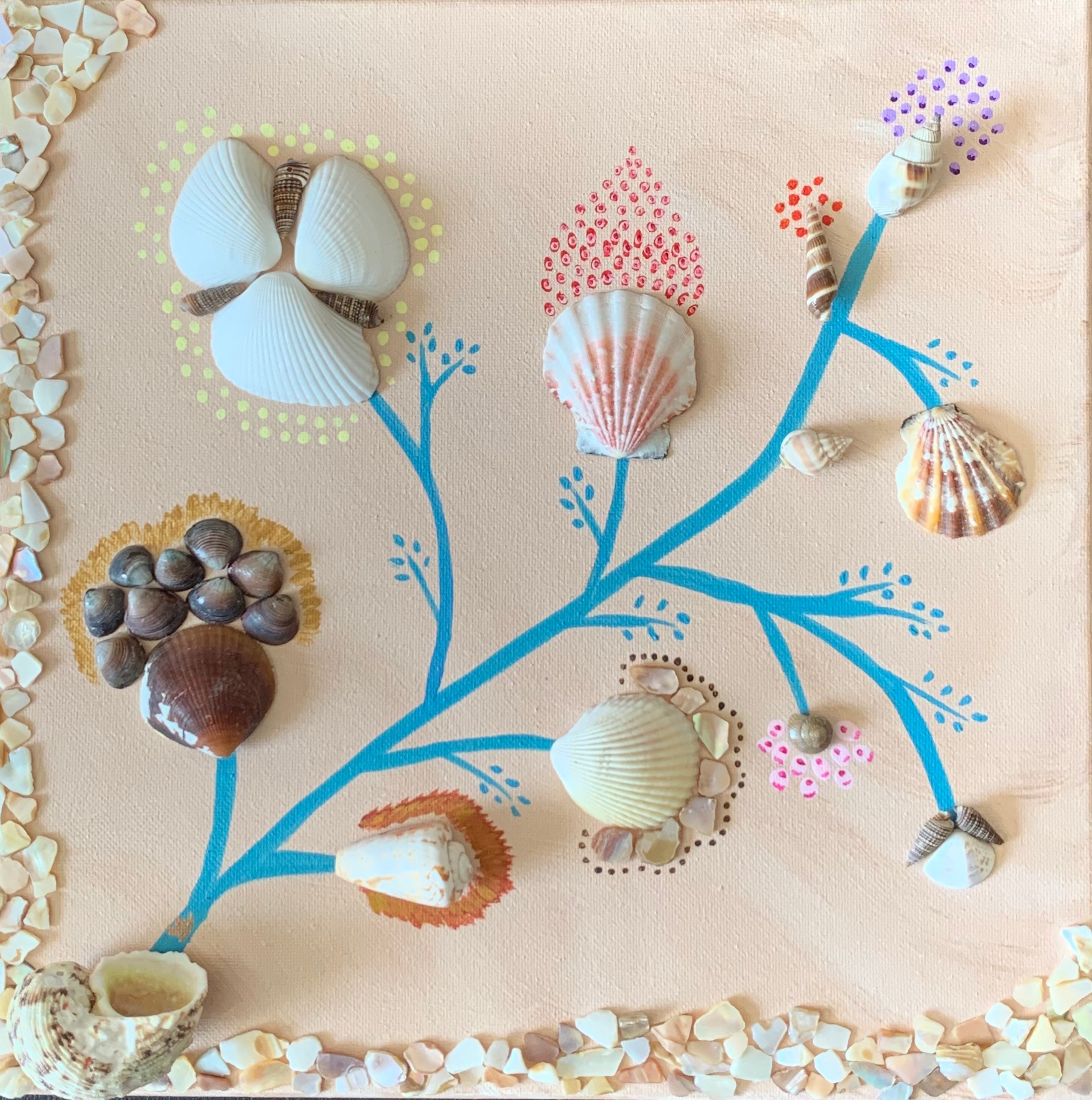 Shell Wall Decor- Flower Vase and Shell Flowers. Mother of Pearls on ...