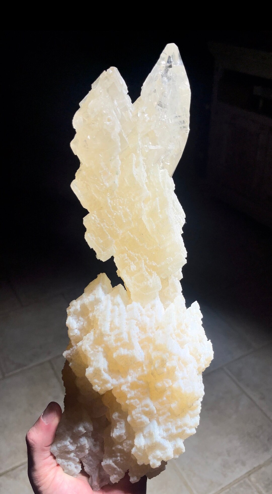 Aesthetic Formation of Calcite. an Unusual Growth of Crystalline ...