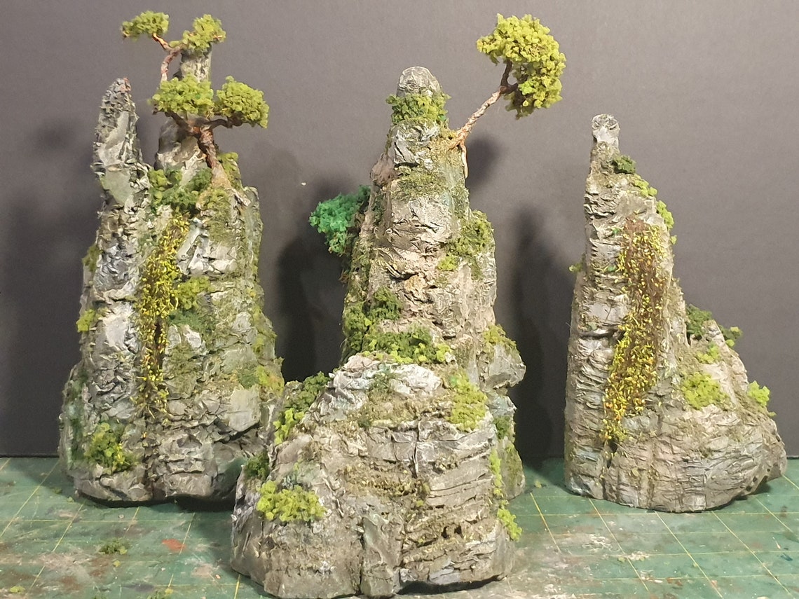 Mountain Pillars Set - Terrain for Wargaming, Dnd, Warhammer and ...