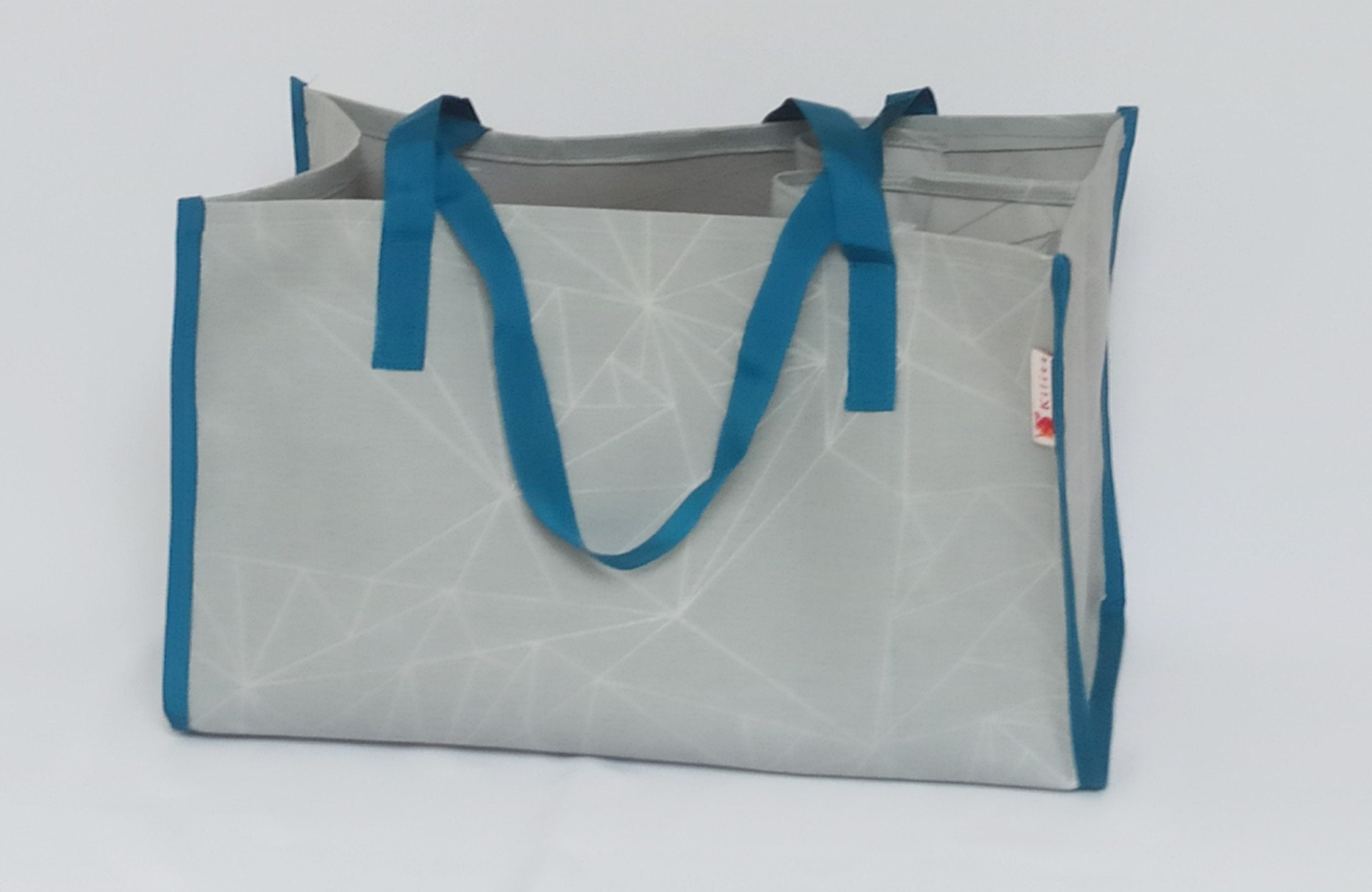 Rigid Shopping Bag With Adjustable Compartments for Transporting Bulk ...