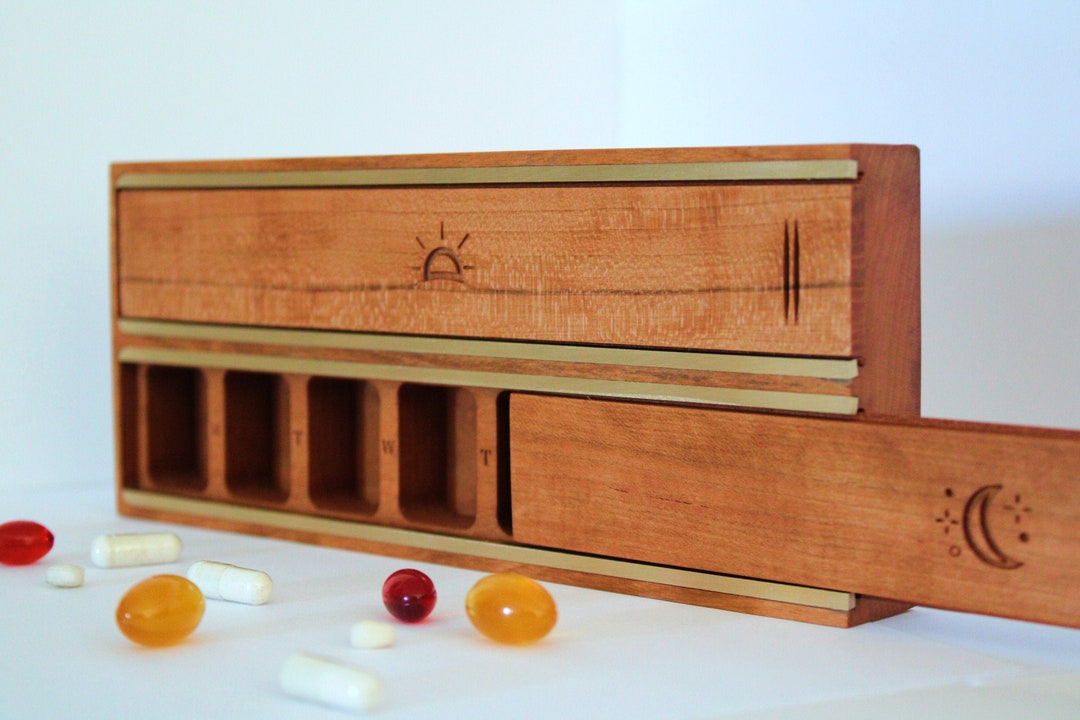 Jumbo Pill Box, Large Pill Case, Weekly Pill Case, 7 Day Pill Organizer ...