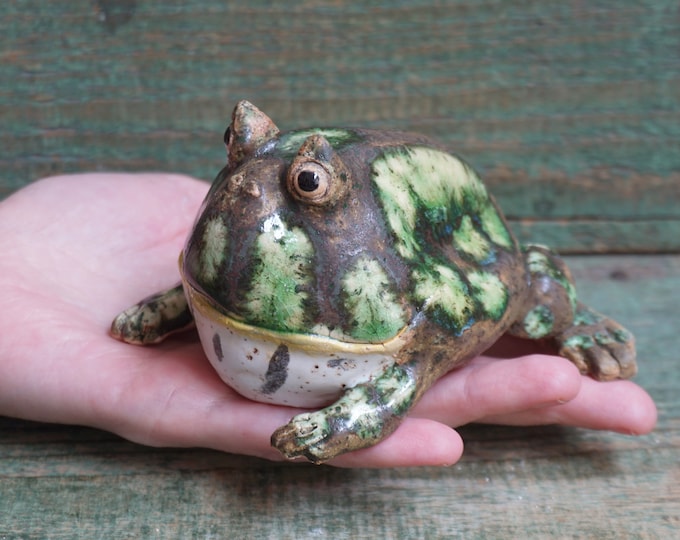 Ceramic Frog Figurine, Ceramic Sculpture Art, Cute Frog Statue, Pacman ...