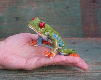 Tree Frog Sculpture | Etsy