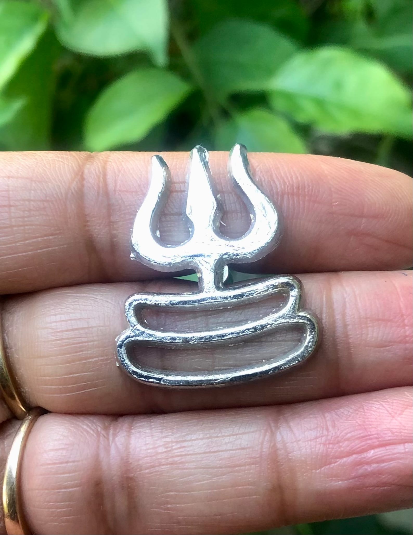 Chandan Tika Tilak Stamp Mould Mold for Forehead in Metal, Trishul, Om ...