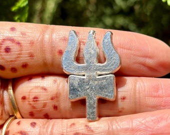 Chandan Tika Tilak Stamp Mould Mold for Forehead in Metal, Trishul, Om ...