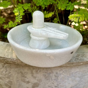 5 Inch White Marble Stone Plate and 2.75 Inch Shiv Ling Handmade Hindu ...