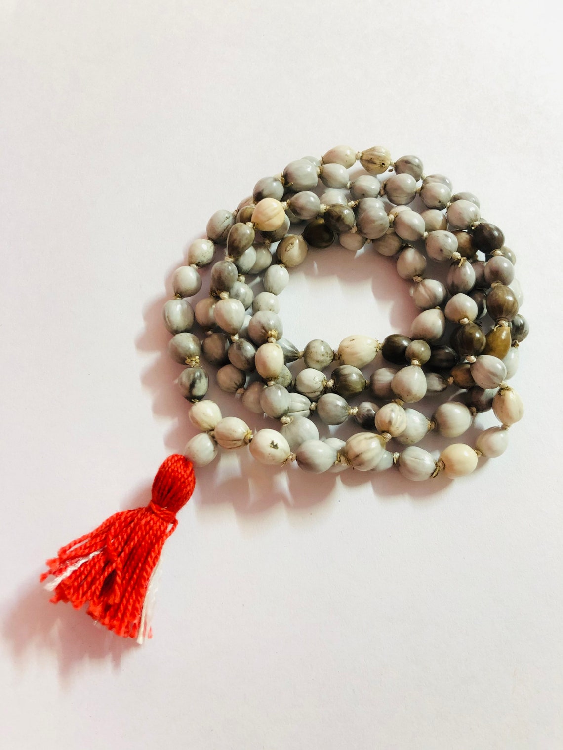 Gomukhi Indian VAIJANTI BEEJ Vaijayanti Seed ROSARY | Etsy